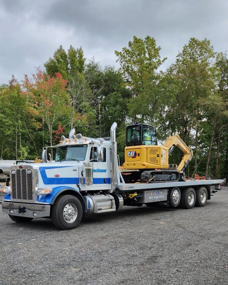 24/7 Towing & Truck Repair | Road Runner Wrecker Service Inc.